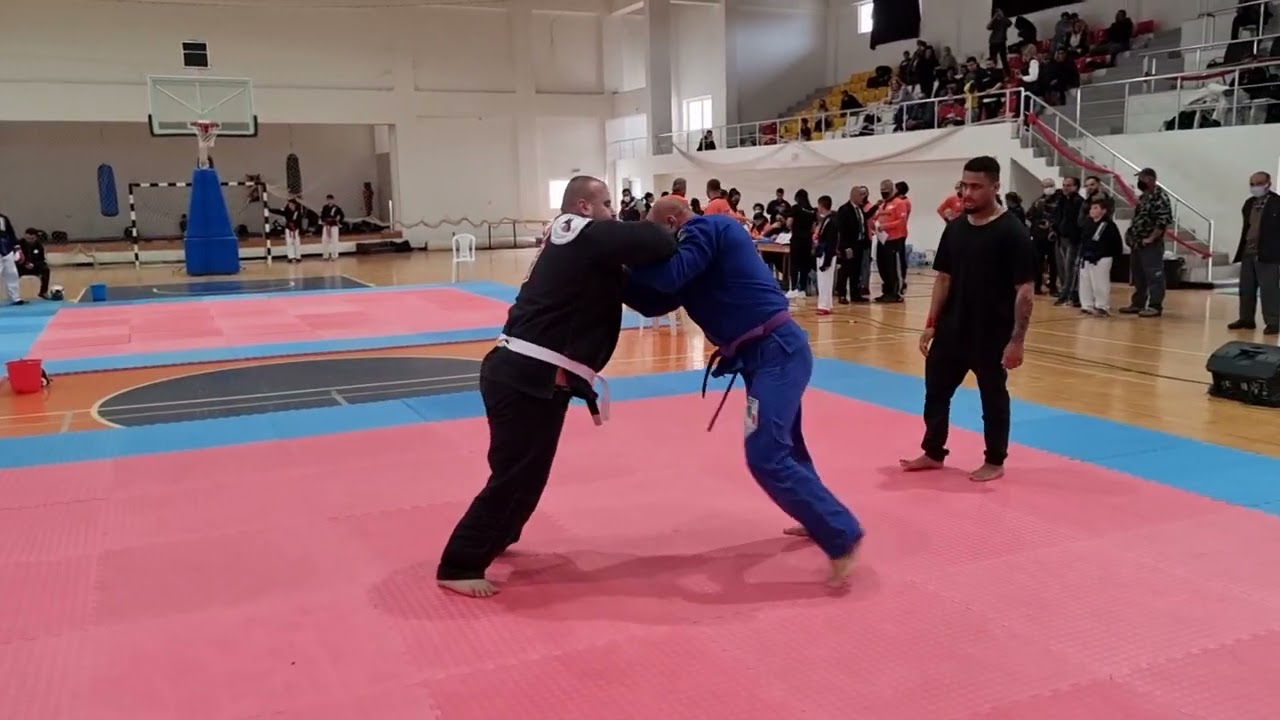 MY FIRST SUPER HEAVY WEIGHT BJJ FINAL MACTH. AGAINST PURPLE BELT ...