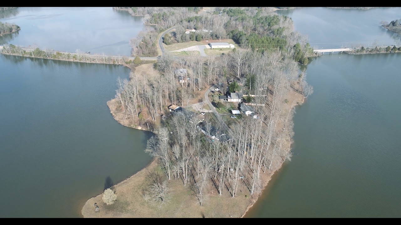 Lake Cammack Burlington, NC an aerial tour with DJI Phantom 4 Pro in 4K ...