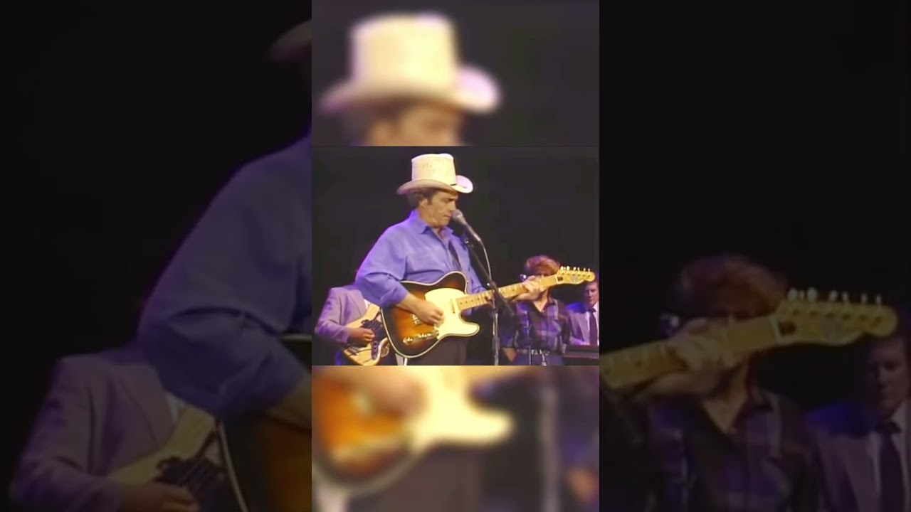 FOOTLIGHTS-MERLE HAGGARD #merlehaggard Chords - Chordify