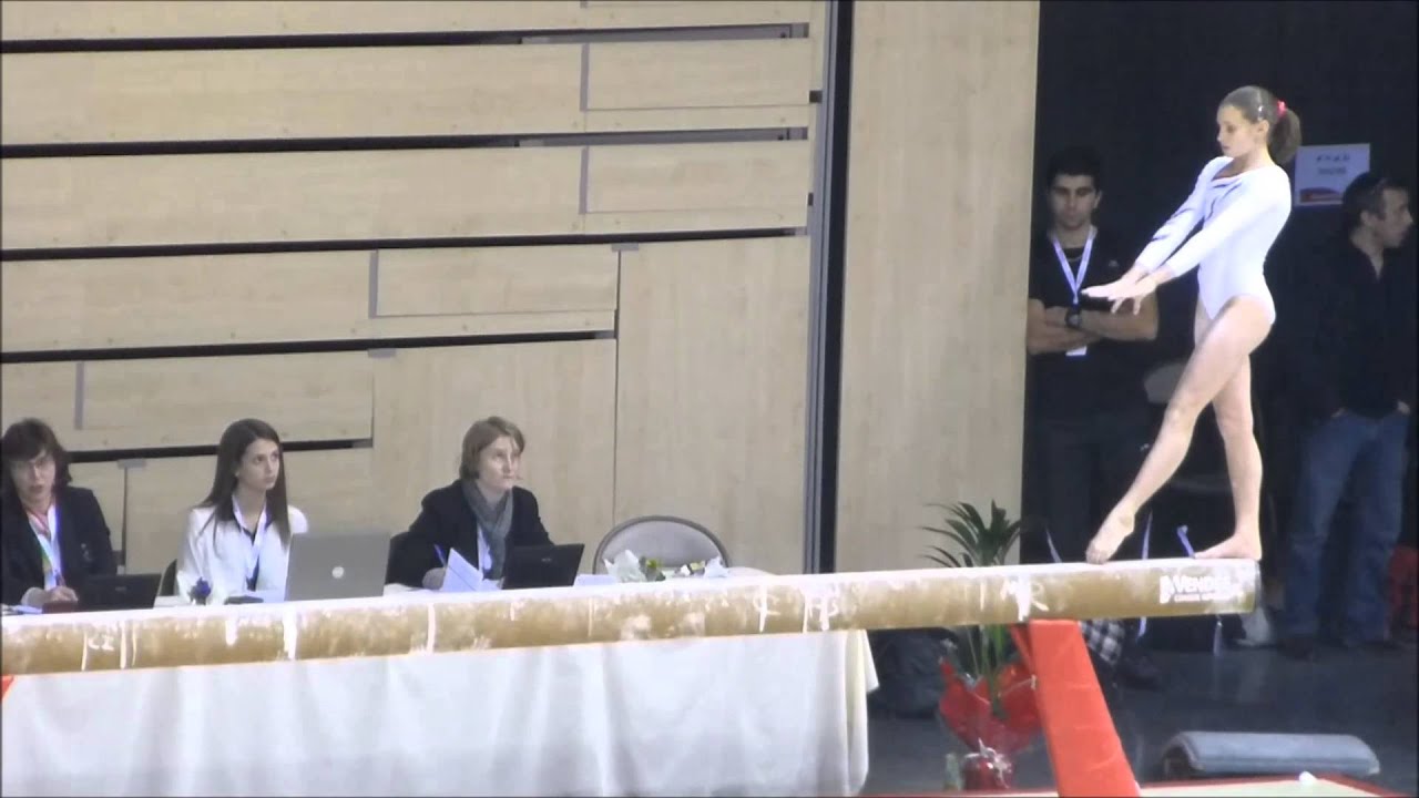 Anne Kuhm - Coupes nationales 2013 - YouTube
