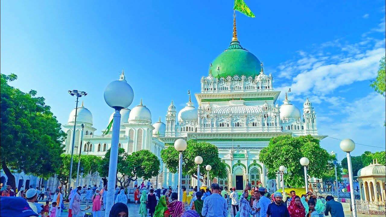 Lucknow to Deva Sharif travel || Deva Market and Mazar - YouTube