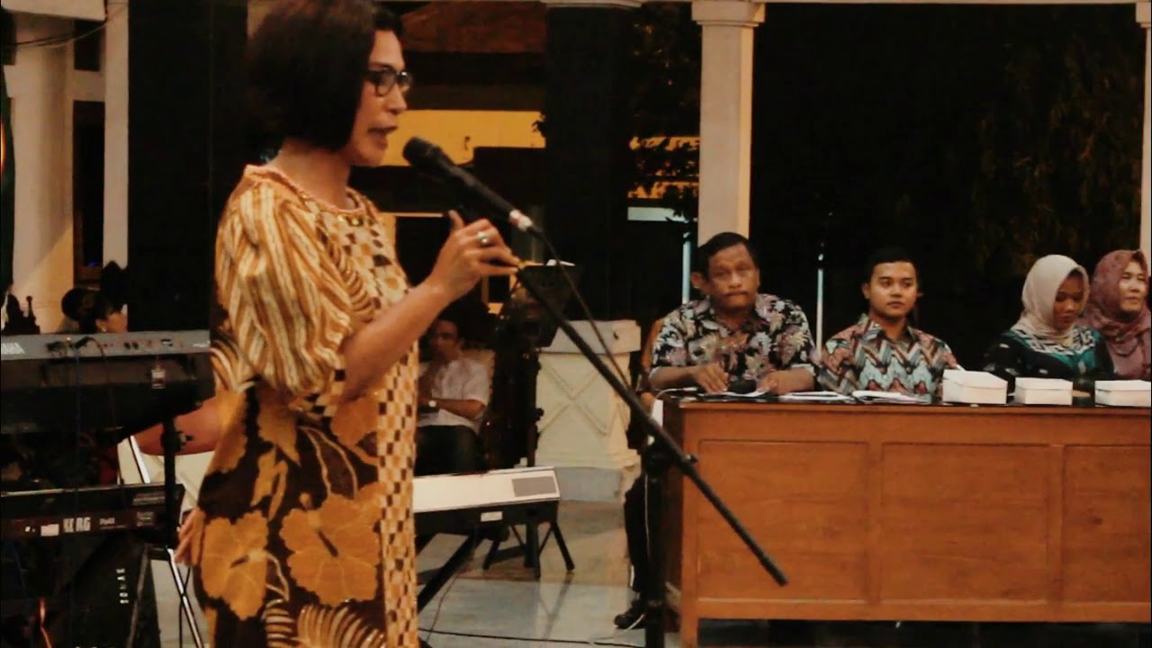 PISAH SAMBUT AKBP Agus Setyawan HP kepada AKBP Nona Pricillia Ohei ...