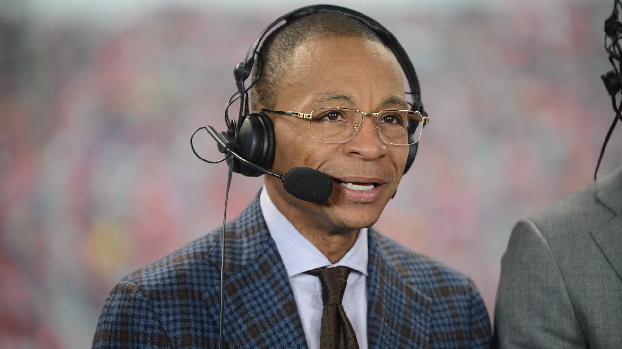 Gus Johnson’s Best College Football Calls From The 2021-2022 Season ...