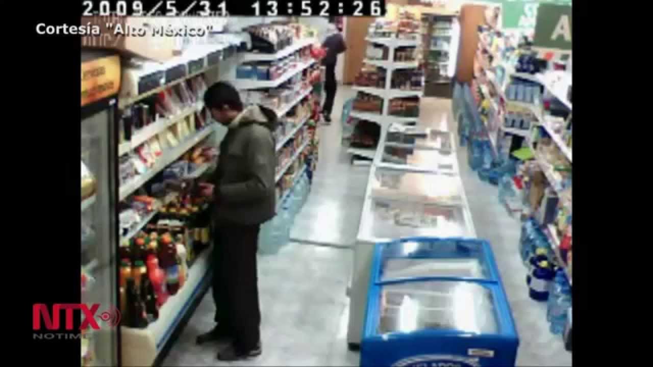 Robo hormiga en México - YouTube