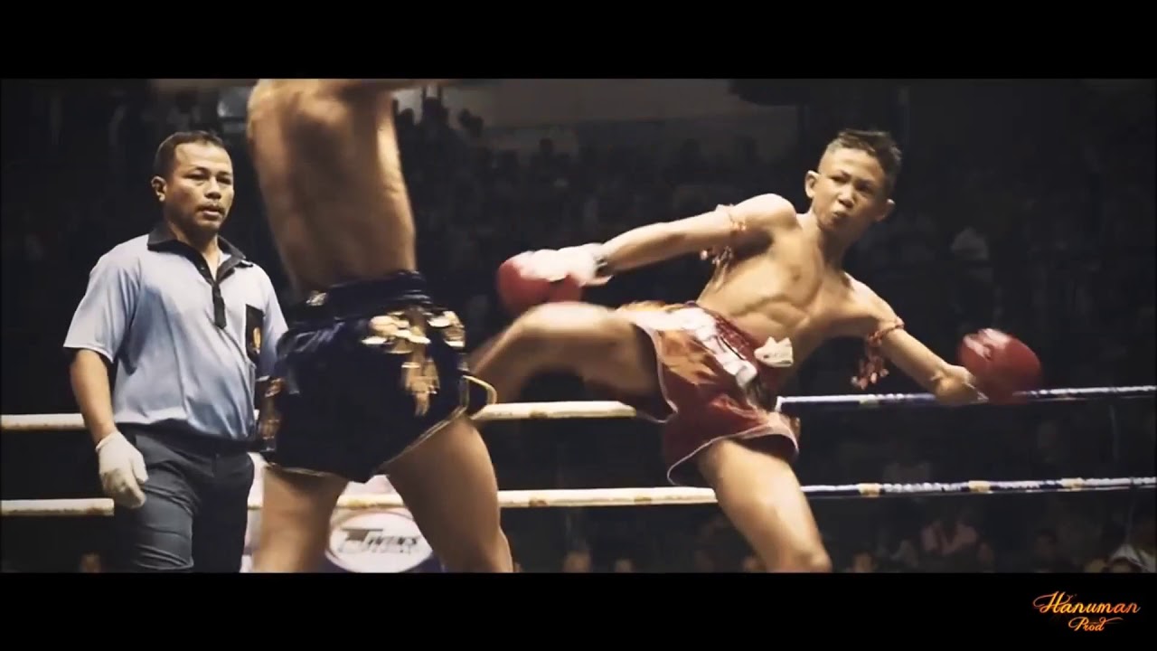 Pk Saenchai Muay Thai GYM - YouTube