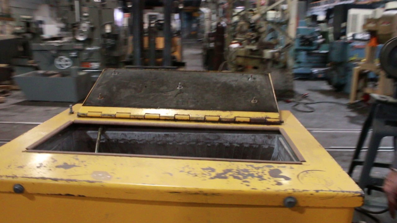 Royson 3C VIBRATORY FINISHER - YouTube
