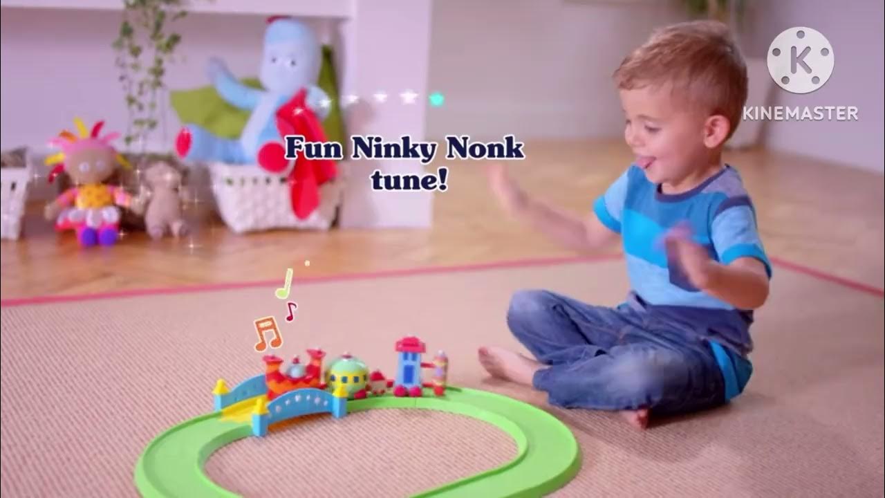 in the night garden ninky nonk track ‘n train set - smyths toys - YouTube