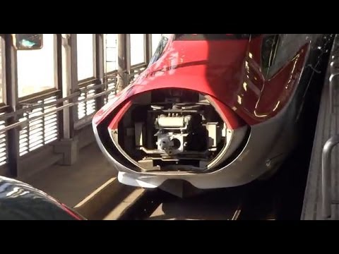 【JR東日本】E5系 E6系分割 及びE5系 E3系連結 東北新幹線盛岡駅 Railway coupling - YouTube