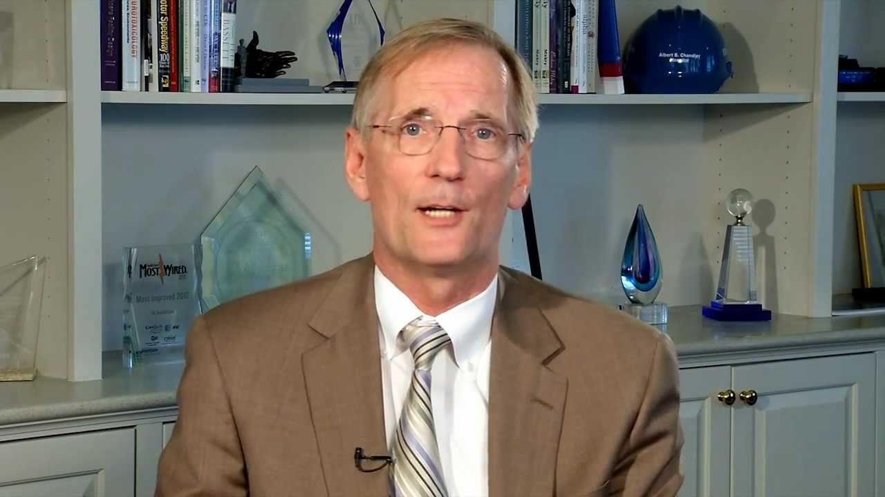 Richard Lofgren, MD - UK HealthCare achievement award.mp4 - YouTube