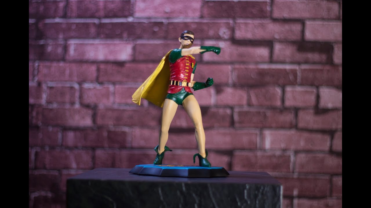 Batman Classic TV Series Premier Collection Robin Resin Statue - YouTube