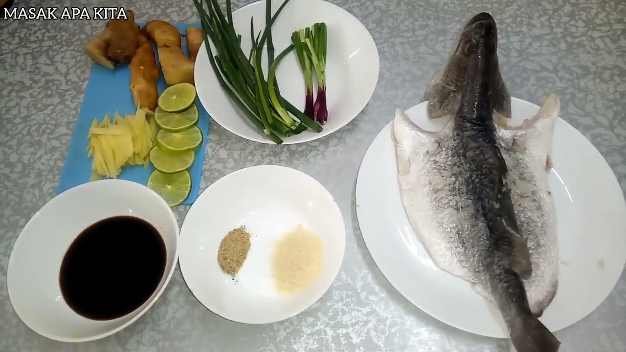 IKAN SIAKAP HALIA KUKUS | SEA BASS GINGER STEAMED MENU DIET - YouTube