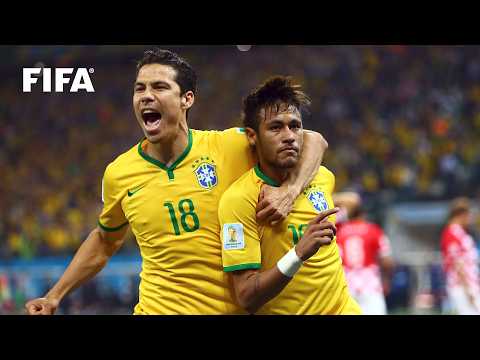 10-Minute Match | Brazil Turn On The Style To Start 2014