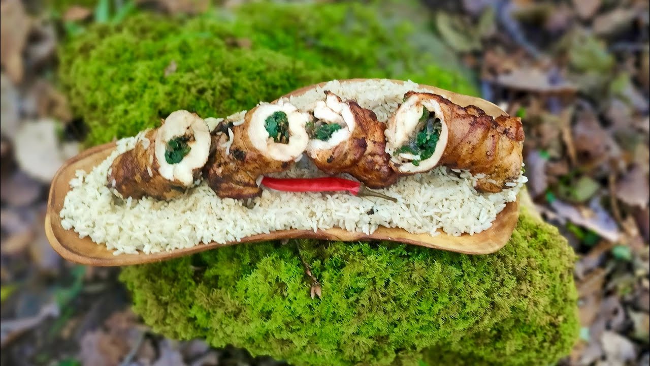 رولي دجاج محشي Stuffed chicken roll on fire in nature - YouTube