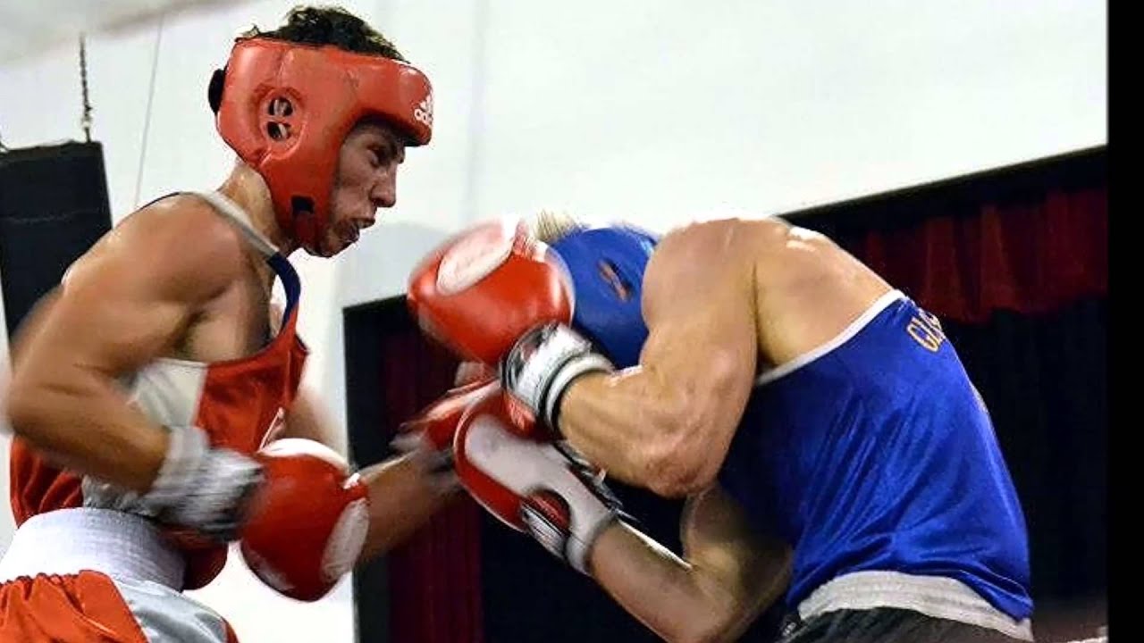 Zion Boxing Action Shots Ipswich Fight Night Feb 2013 - YouTube