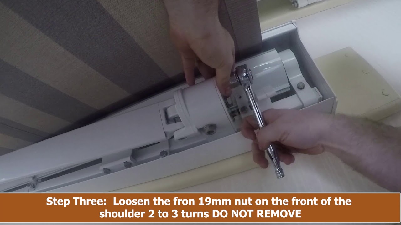 Eclipse Shading Systems: How to Adjust the Pitch on a Eclipse Prestige Cassette - YouTube