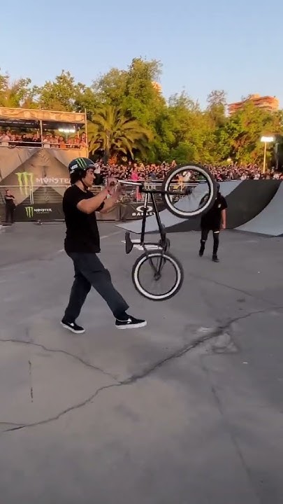 Kevin Peraza x zignalpark. Santiago de Chile 🇨🇱 - YouTube