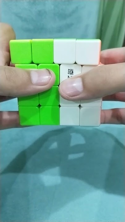 Rubik's Cube Loop!! - YouTube