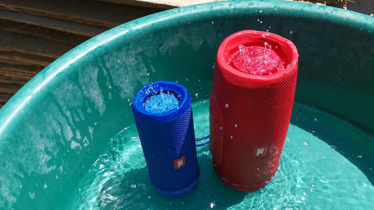 Jbl charge 4 & Jbl flip 4 tl water test con+100vol - YouTube