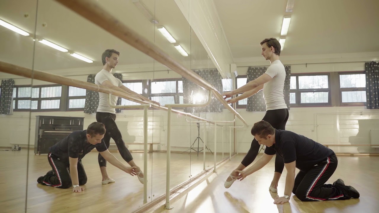 Sziraky Ballet A klasszikus balett alapjai 6. Vaganova Battement tendu ...