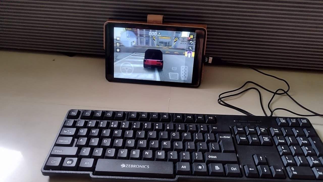 Playing extreme car driving game with keyboard // car game with ...
