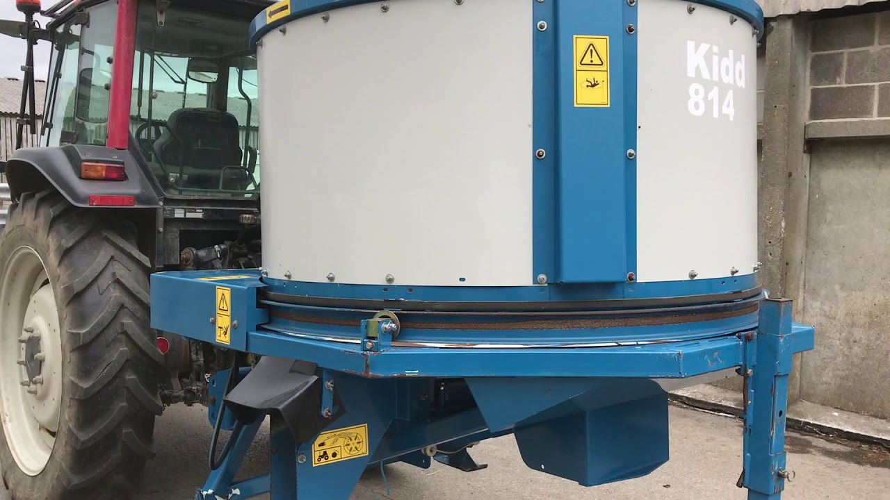 2014 Kidd 814 Straw Bedder - YouTube