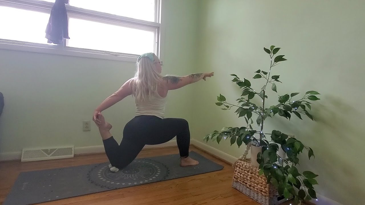 20 min beginner yoga - YouTube