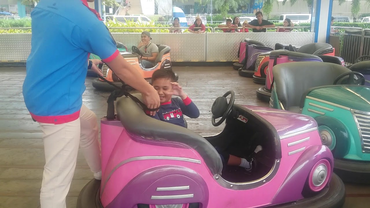 sm moa bump cart - YouTube