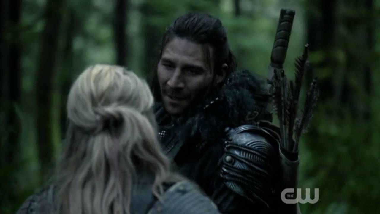 Roan Saves Clarke - The 100 3x15 - YouTube