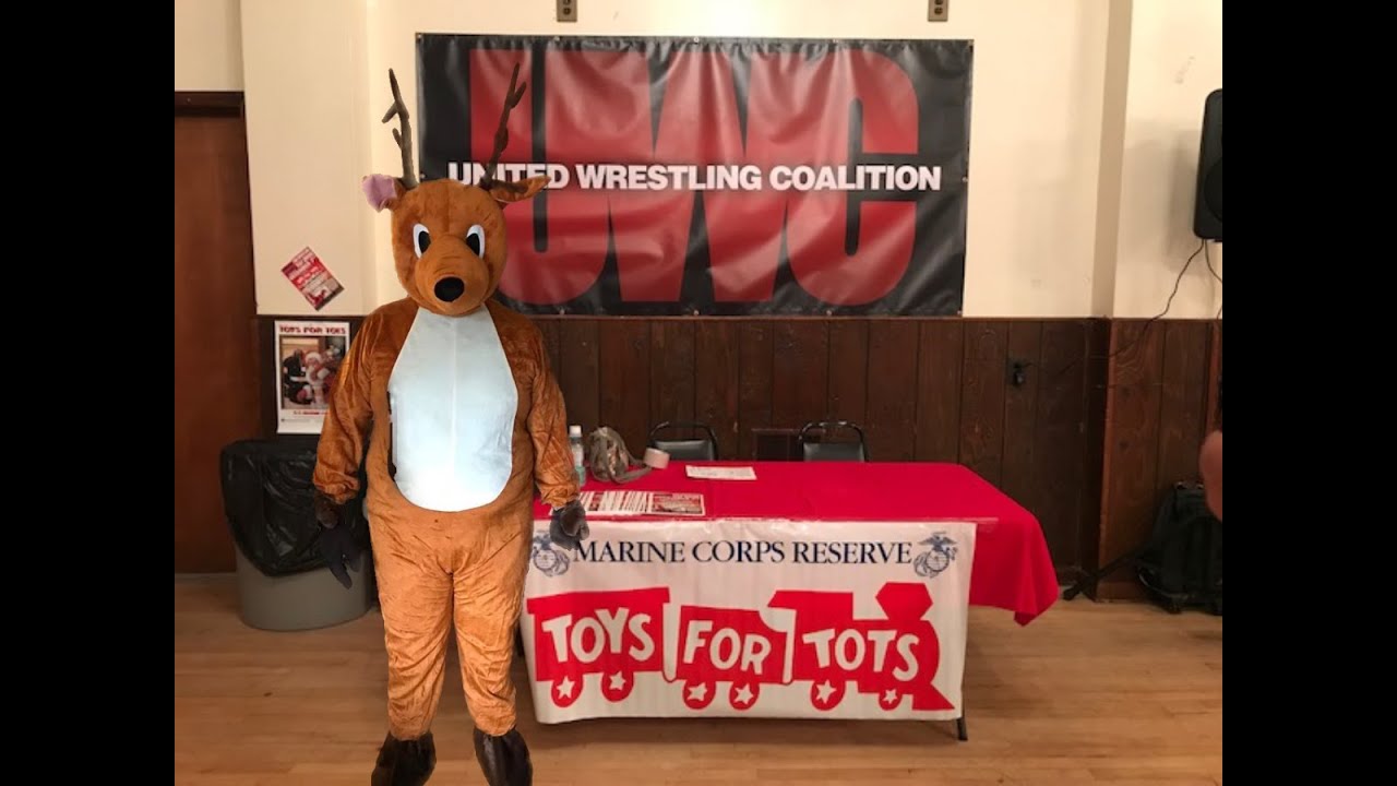 A Visit From Blitzen The Reindeer - YouTube