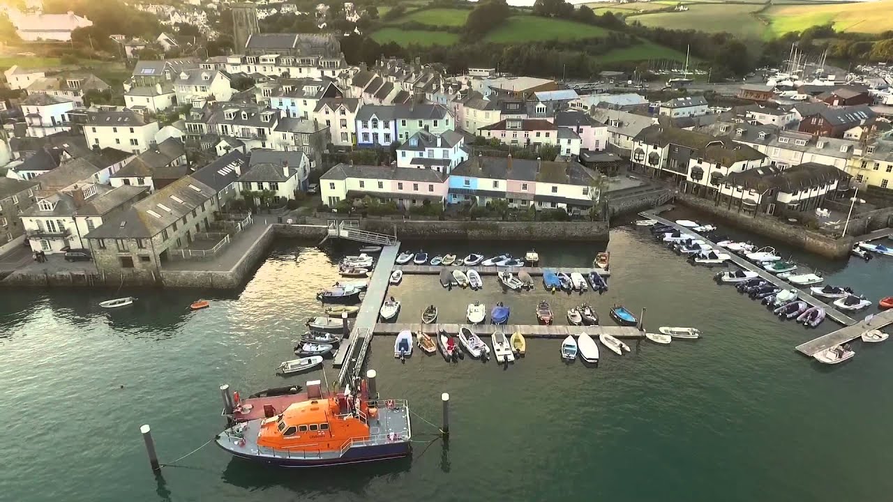 Salcombe RNLI lifeboat station - Phantom 3 quadcopter - YouTube
