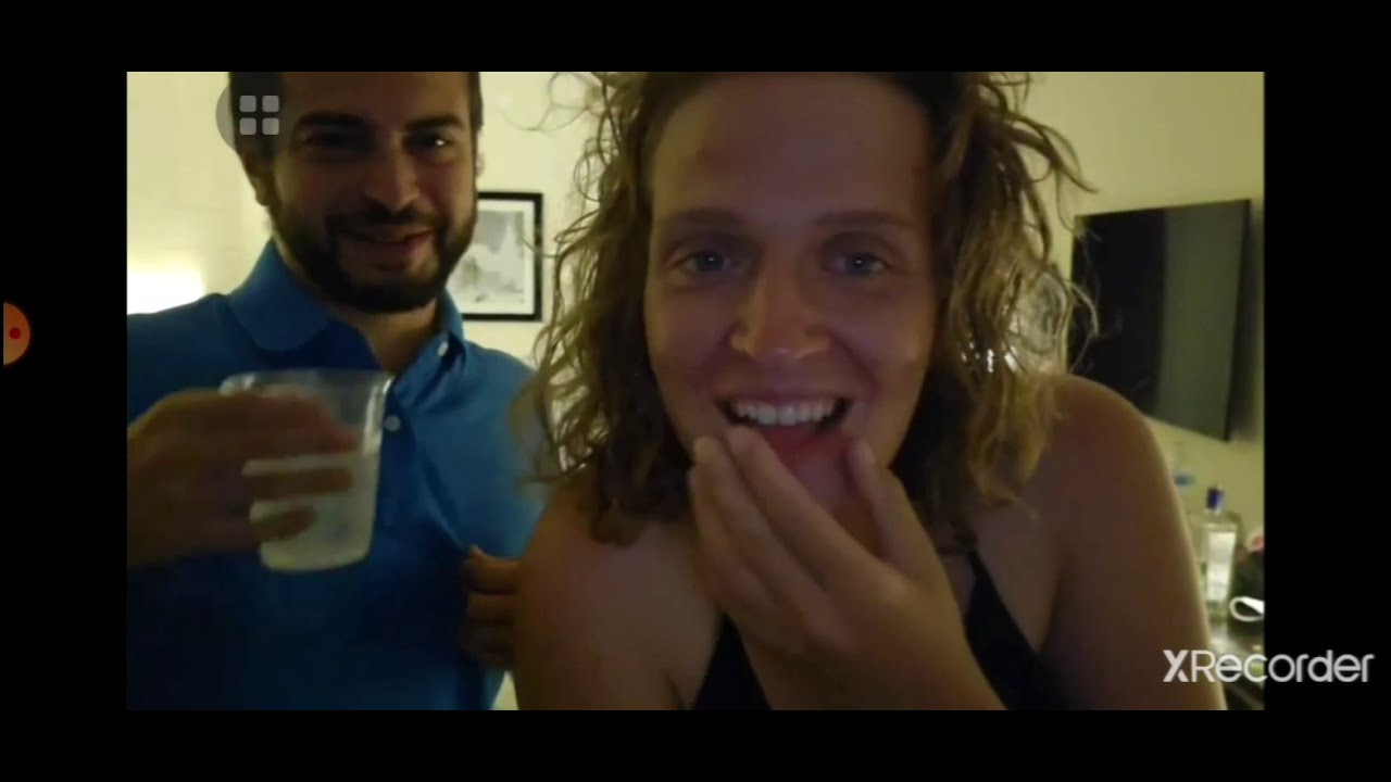 CAPTAIN CONTENT AND NANOBOT ANDY. THE KISS - YouTube