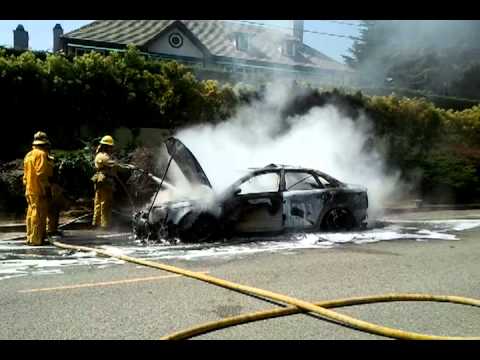 Fire Audi A4 in Malibu - YouTube