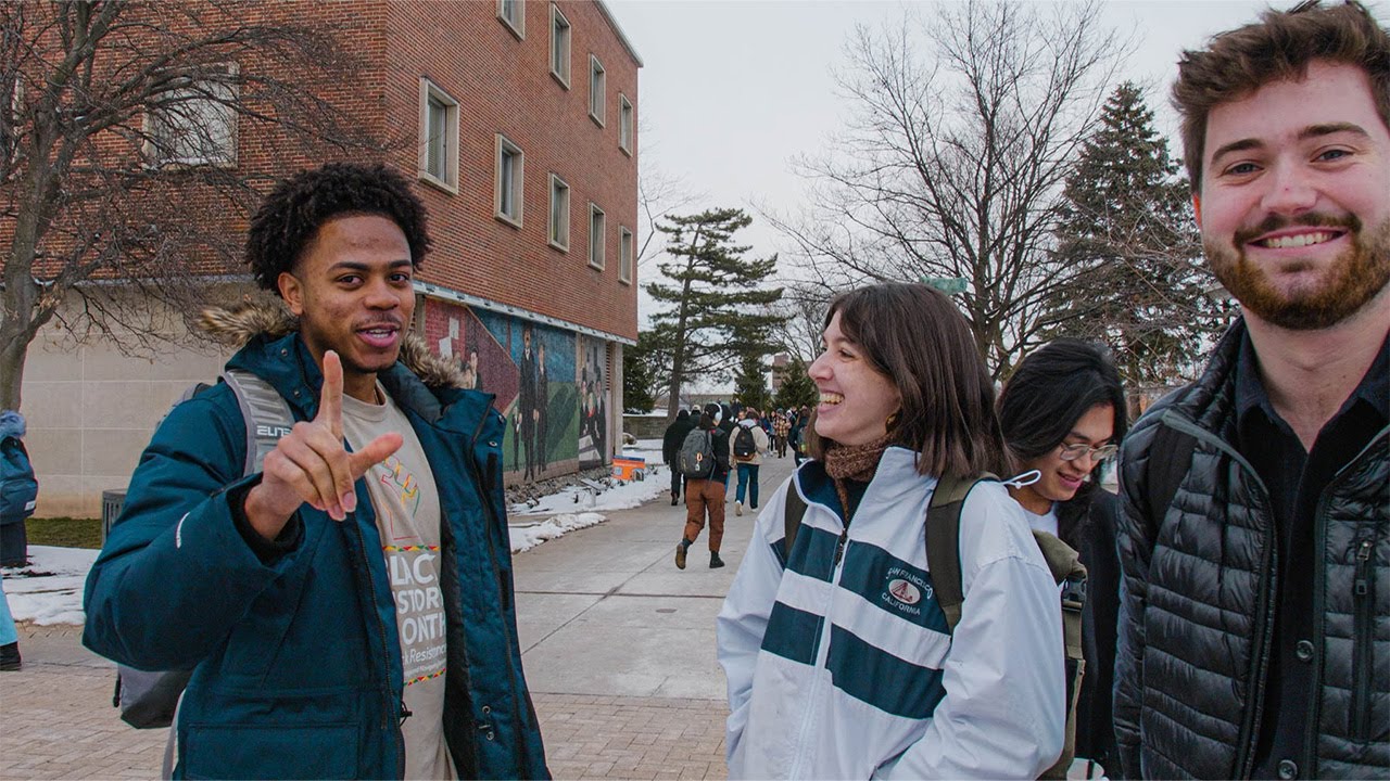 Life at Syracuse // Running into people on campus - YouTube