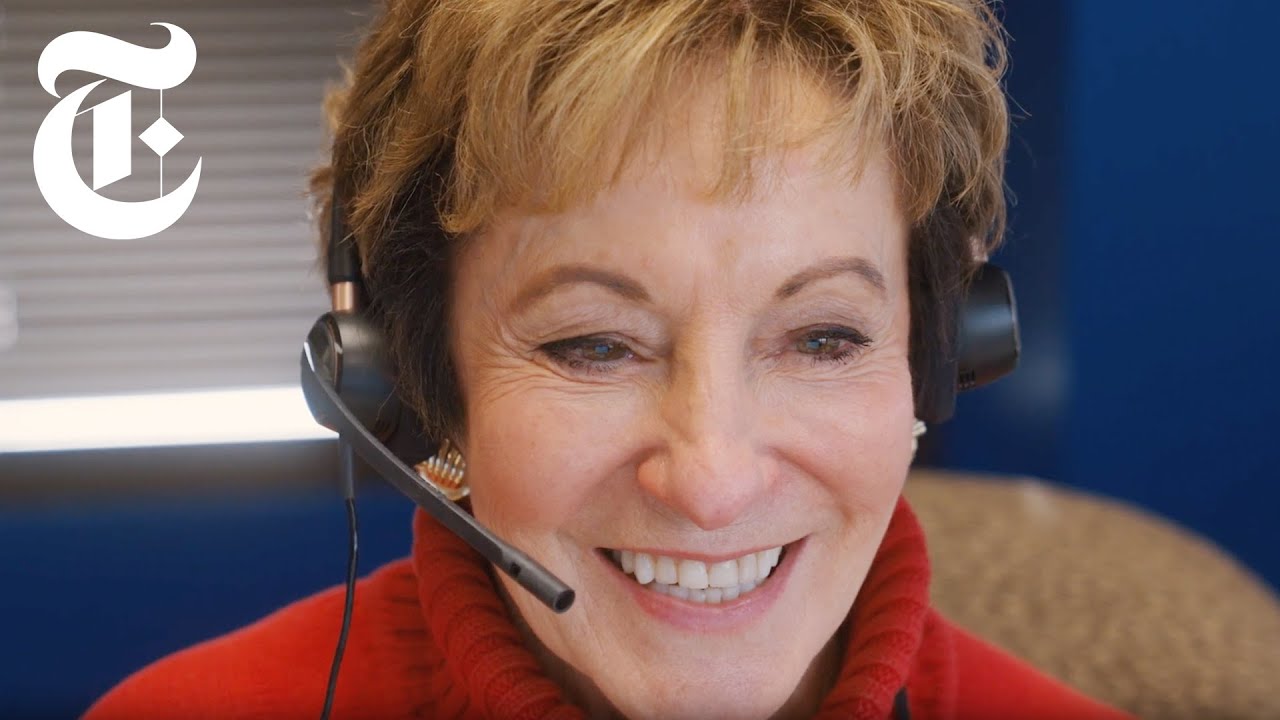 How a Turkey Talk-Line Saves 10,000+ Thanksgivings Every Year | NYT ...