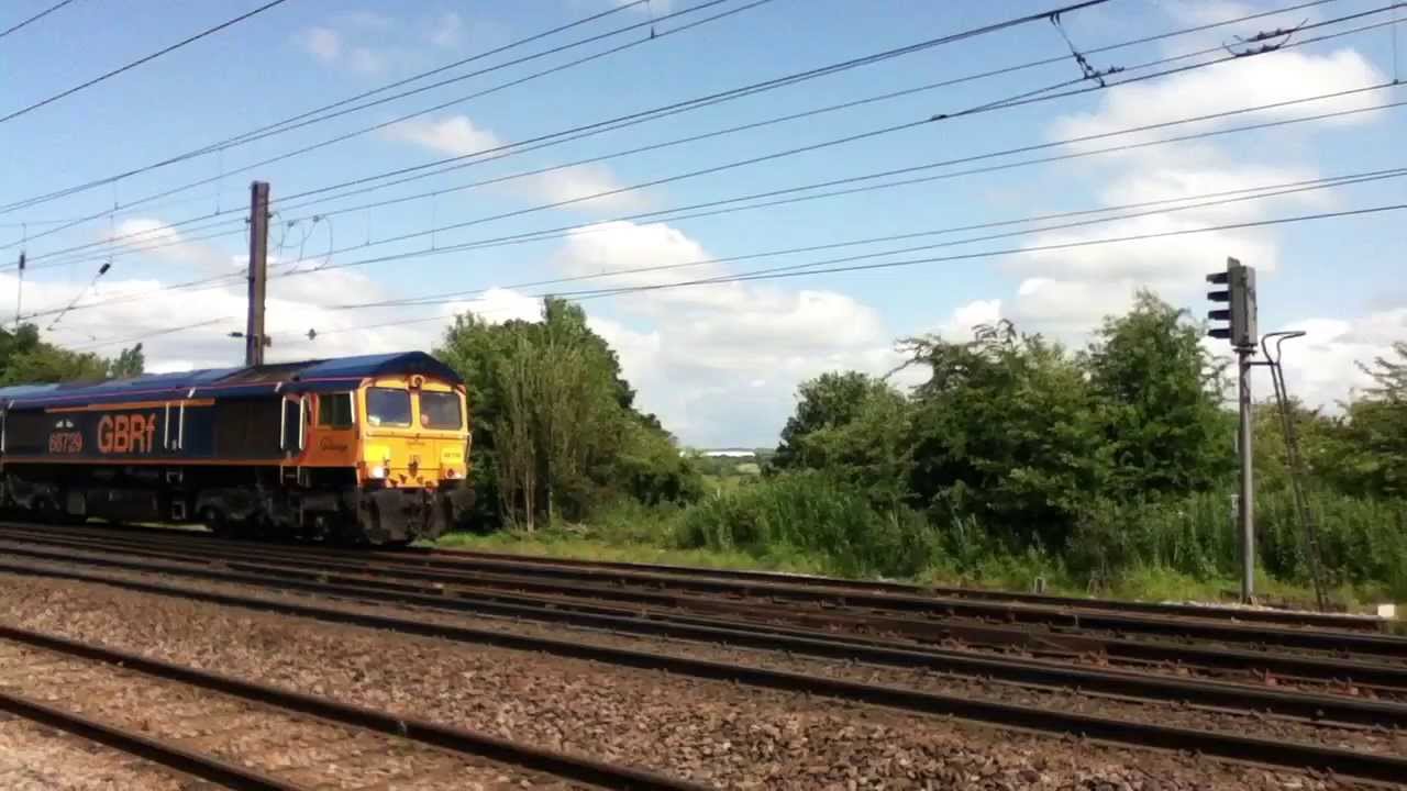 GBRF Class 66 66729 Derby County leaves Durham sidings, Fastline Class ...
