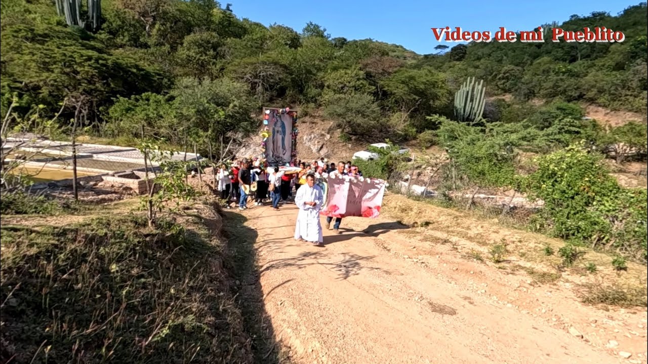 Peregrinacion de La Virgen - San Pedro Salinas a Santa Maria Salinas ...