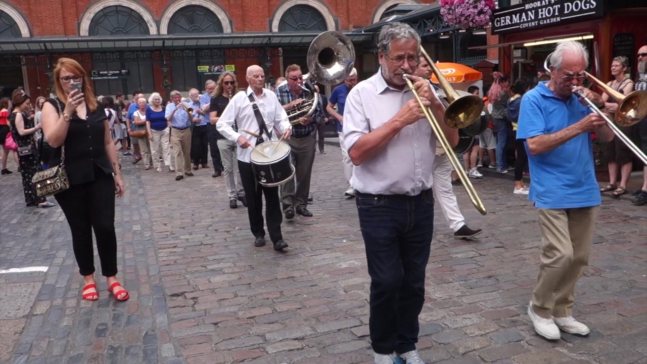 The Covent Garden Jazz Marching Band In Procession - YouTube