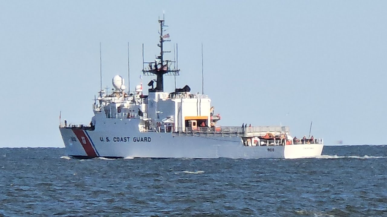 USCGC YUKON WMEC-901-270′#cutter #coastguard #badass #military #guns # ...