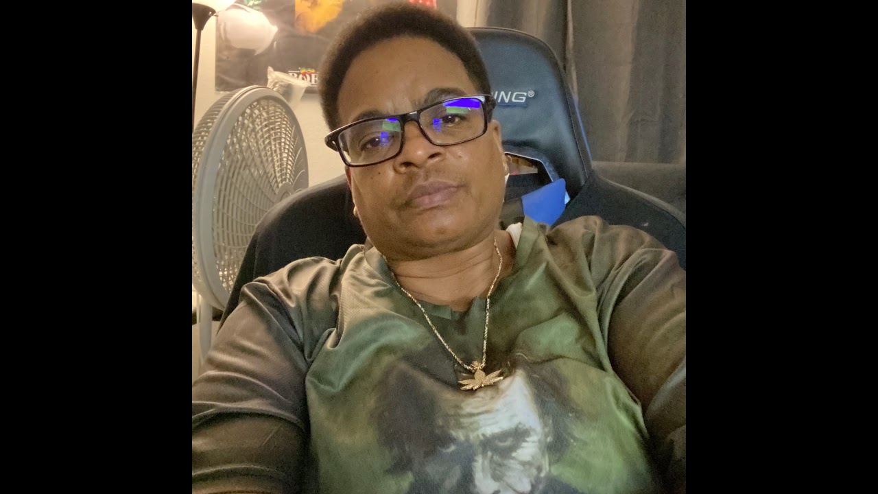 minnie davis Live Stream - YouTube