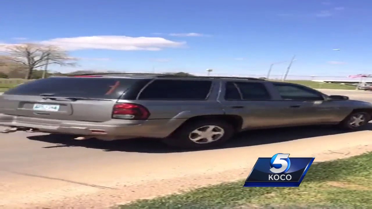 Watch: Procession for Officer Justin Terney arrives in Tecumseh - YouTube