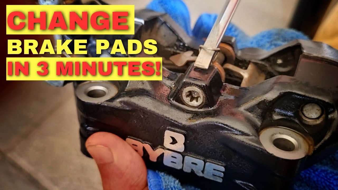 HOW TO CHANGE DISC BRAKE PADS ON MOTORCYCLE TRIUMP SPEED 400, KTM DUKE ...