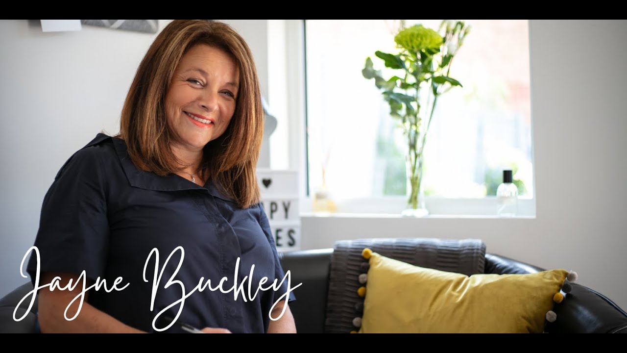 Interview with Jayne Buckley about workplace communication. - YouTube
