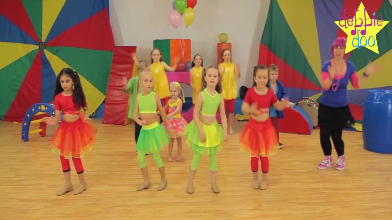 Debbie Doo & Friends! Let's Star Jump! Dance Song For Children - YouTube