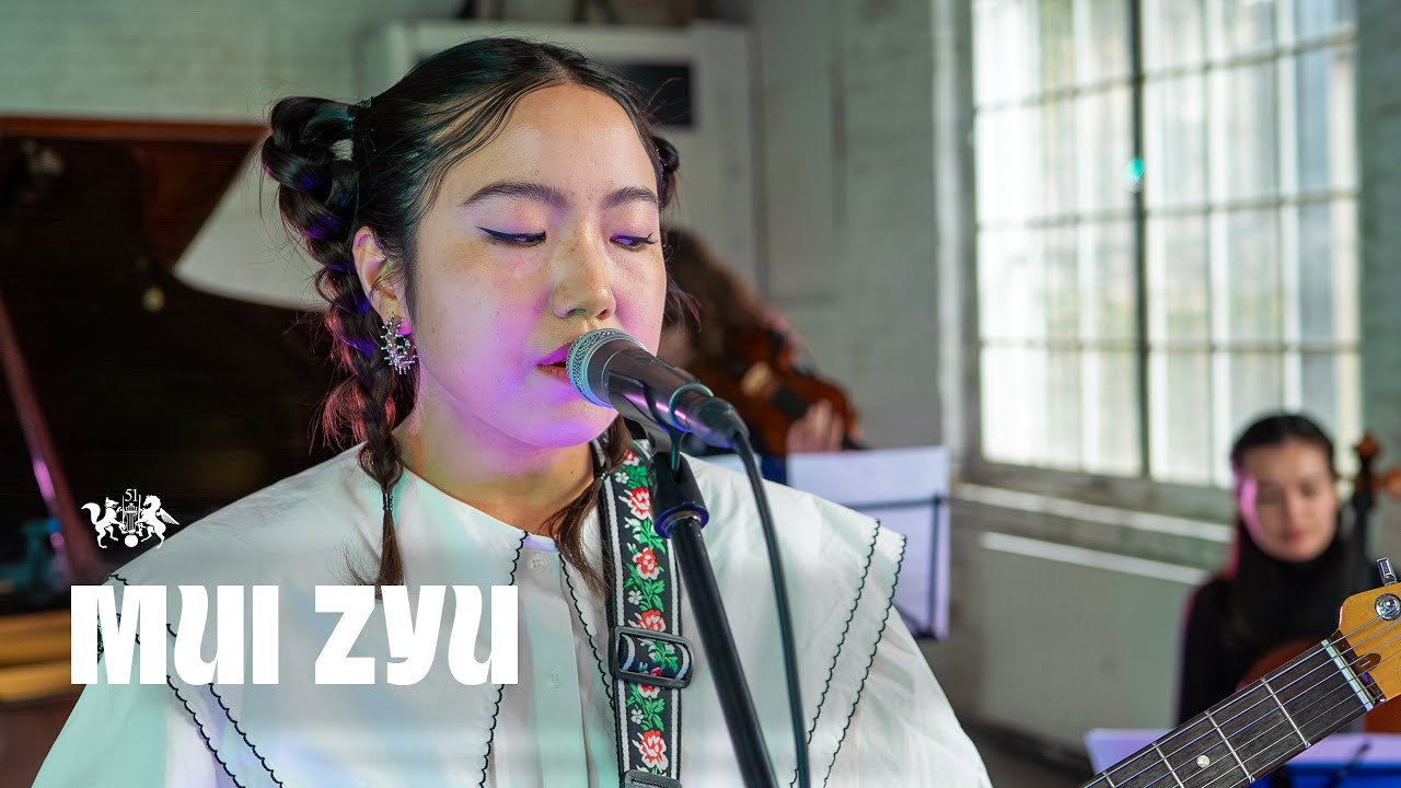 mui zyu performs sparky live at The state51 Factory - YouTube