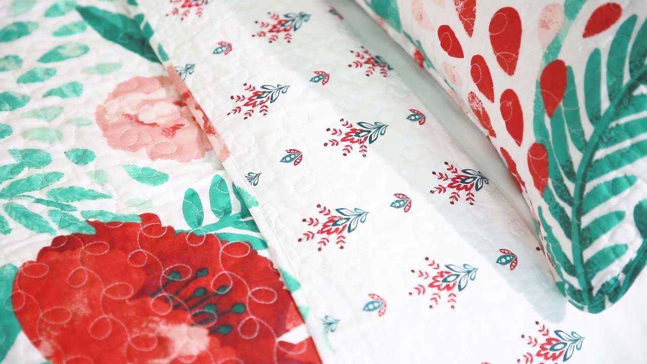 POPPY GARDEN quilt - YouTube