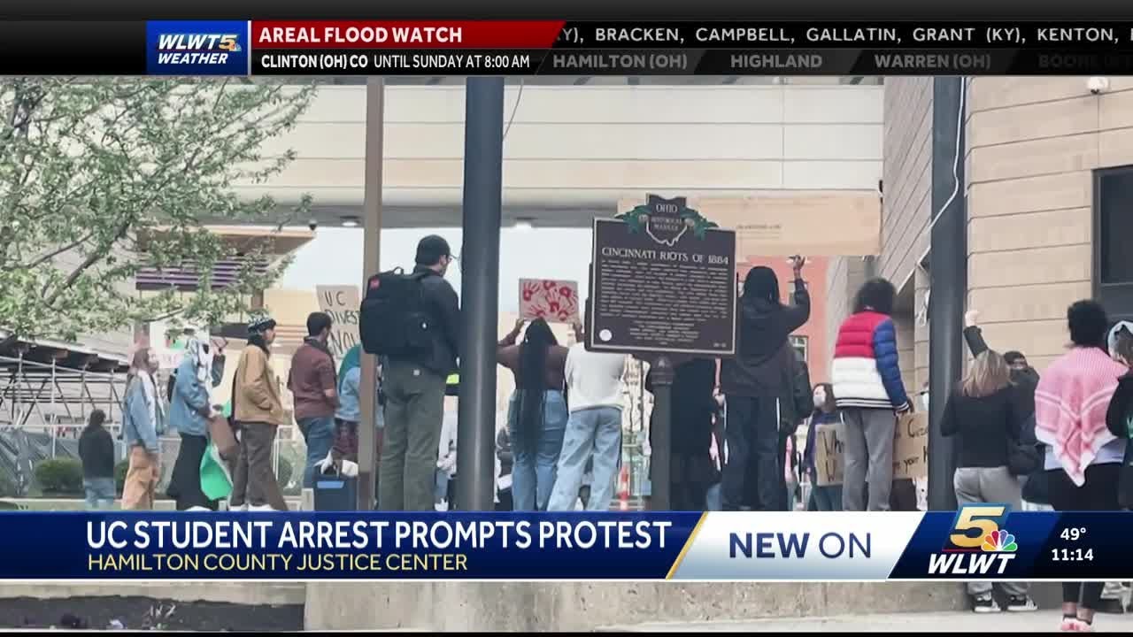 Arrest of UC student prompts protest outside Hamilton County Justice ...