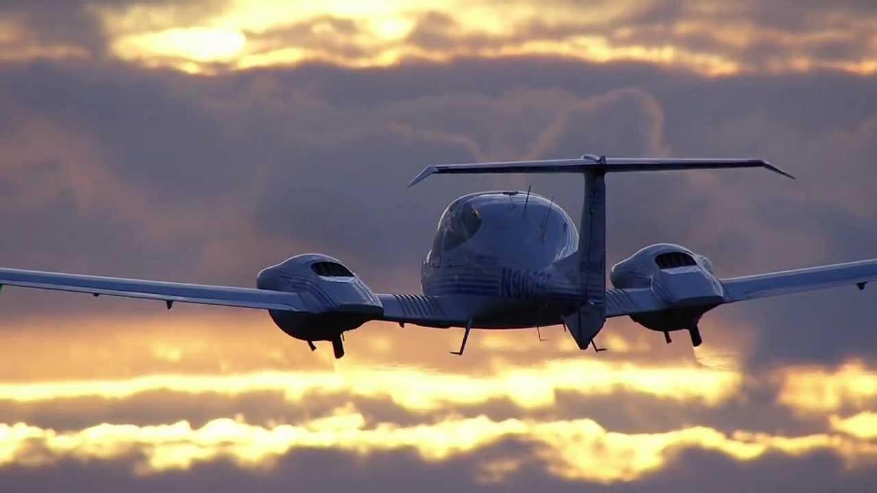 Aerial Highlight Reel Diamond DA-42 & Cessna 172 - YouTube