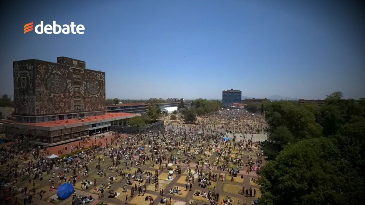 Así se volvió de noche en la UNAM durante el Eclipse Solar Total - YouTube