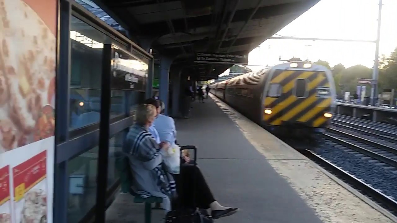 Amtrak Keystone #652 With K5LA Horn & NJ Transit Multilevel Deadhead Train at Princeton Junction ...
