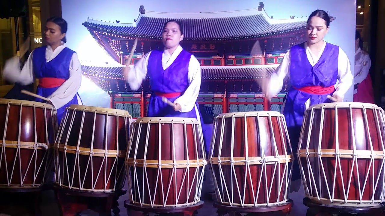KCC Performance Team-NARA (나라) Korean Nanta Drums ㅡ (난타) at K-Star ...